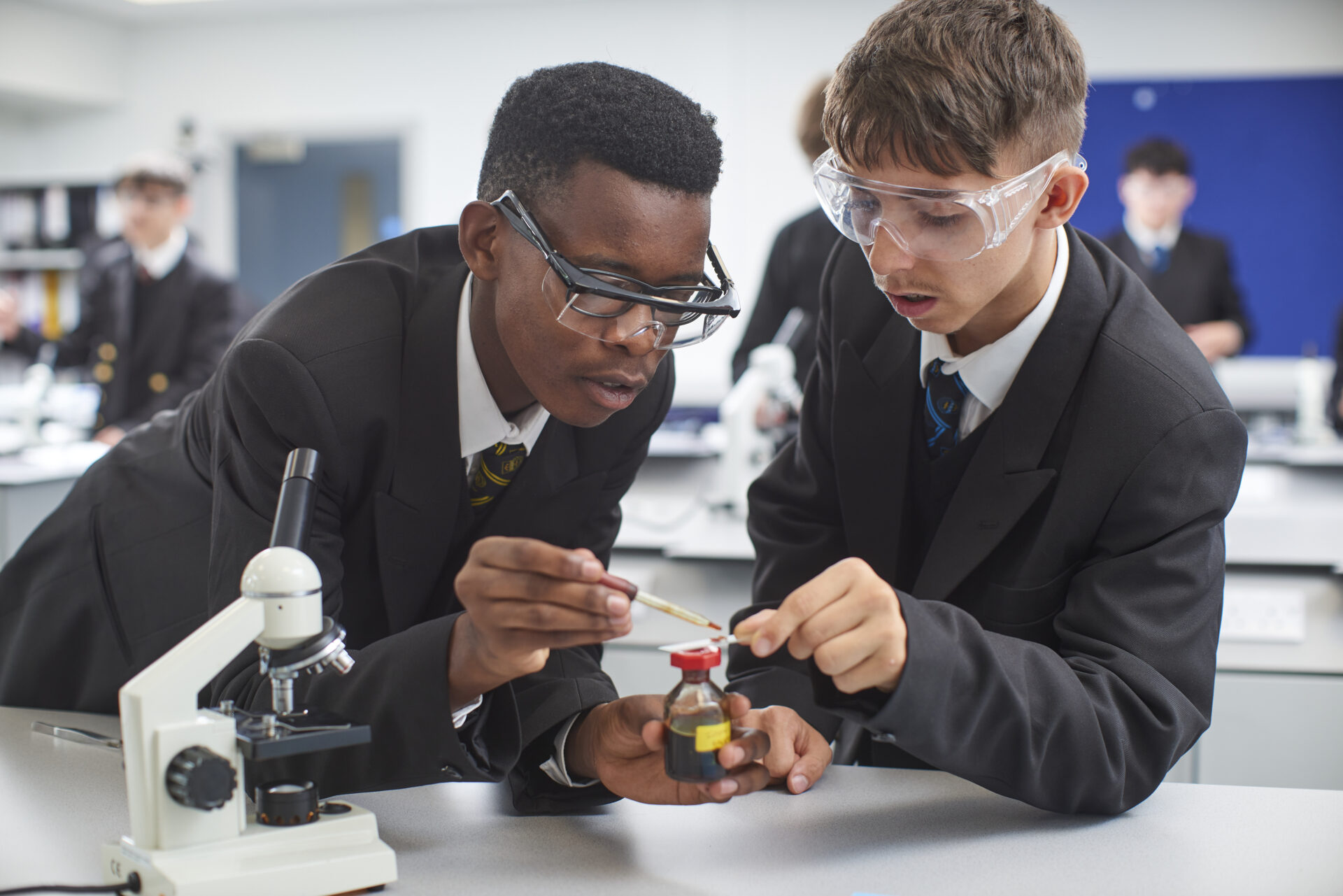 About Us - Hull Trinity Academy